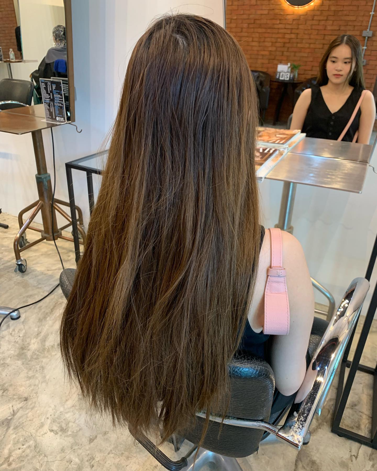 NEW COLOR TOUCHED UP【Hair Atelier Ador】｜Bangkok Beauty Salon Special ...