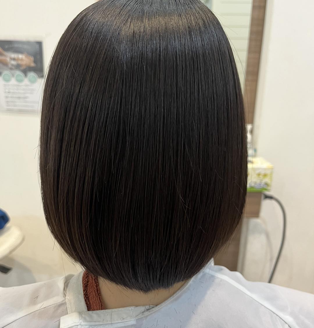 Symmetry Cut【rossa hair】｜バンコクの美容院専門サイト｜ビューティーバンコク