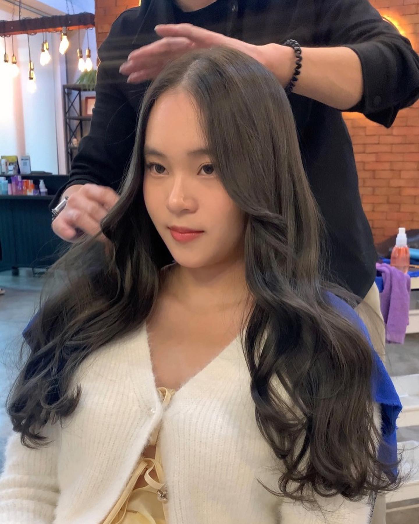 Ash Color Mood【Hair Atelier ADOR】｜バンコクの美容院専門サイト｜ビューティーバンコク